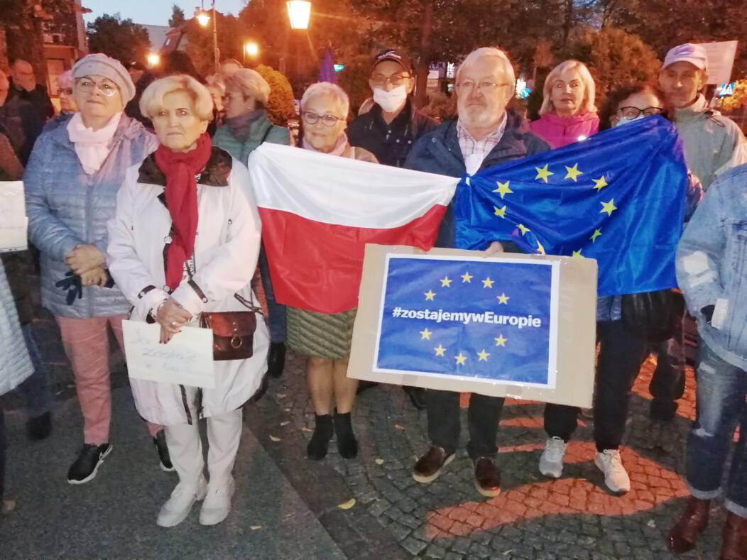 Ełczanie chcą zostać w Unii Europejskiej - Wiadomości Fakty Wydarzenia Ełk | dm.elk.pl ...